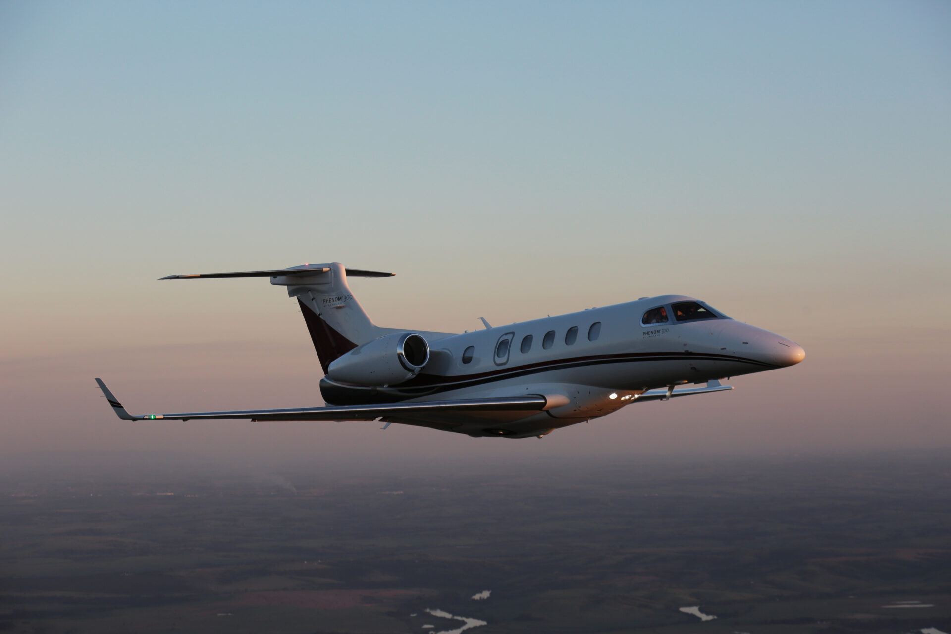 Nossa frota: Phenom 300 - Avantto